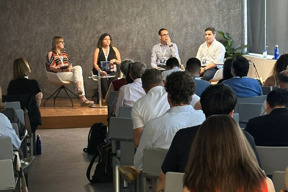 La Escuela de Idiomas de UManresa, presentada como un ejemplo de buenas ... La Escuela de Idiomas de UManresa, presentada como un ejemplo de buenas ...